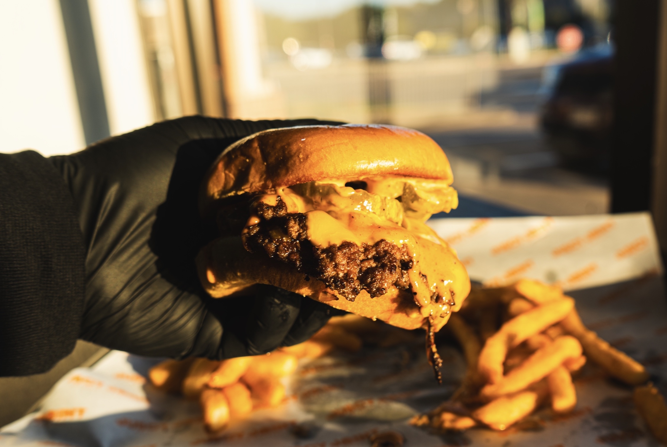 Houston Smash Hit, Juicy Joint, Opens in Dallas