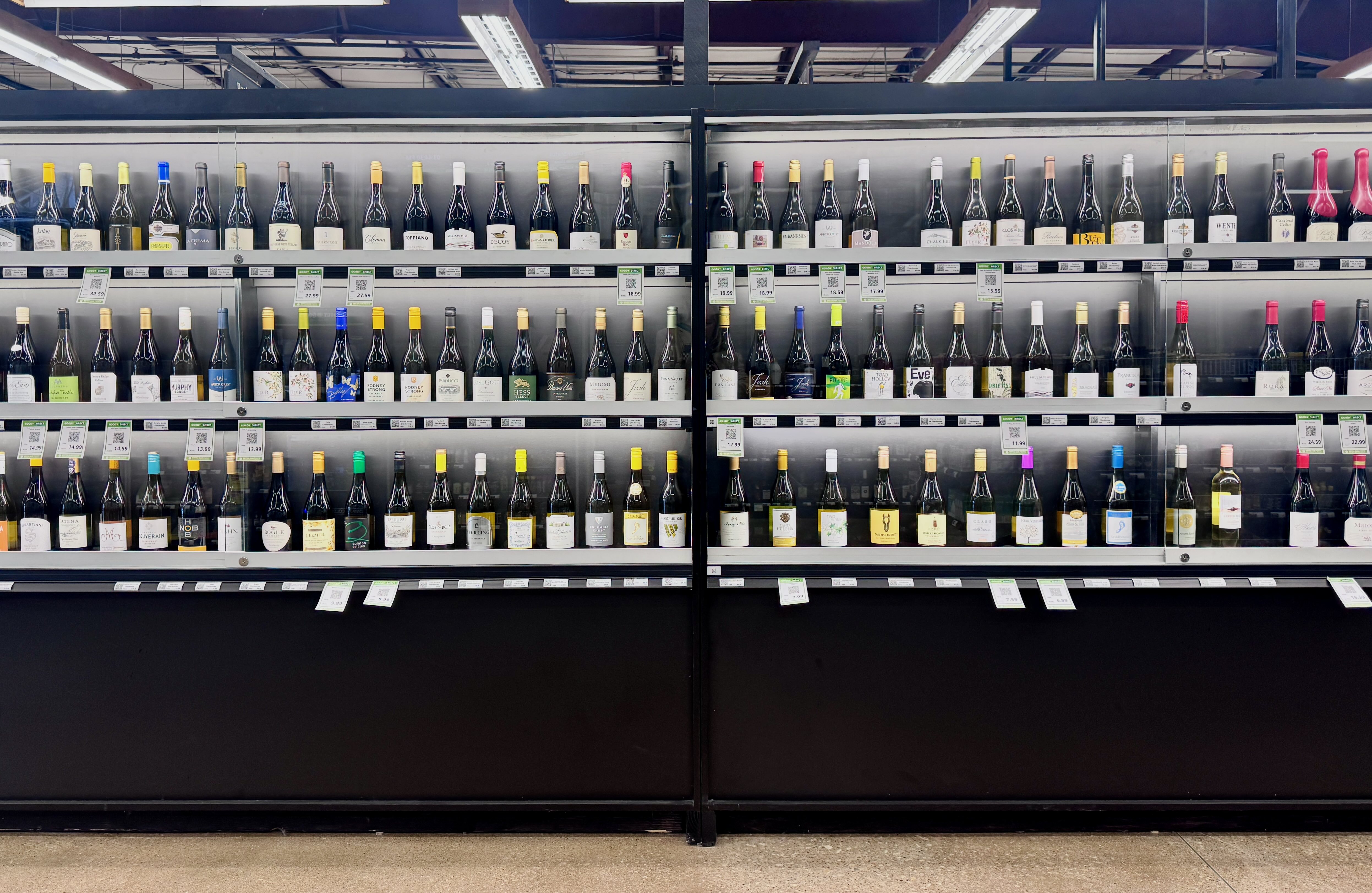Goody Goody's Redesigned Dallas Store Uses Robots and QR Codes