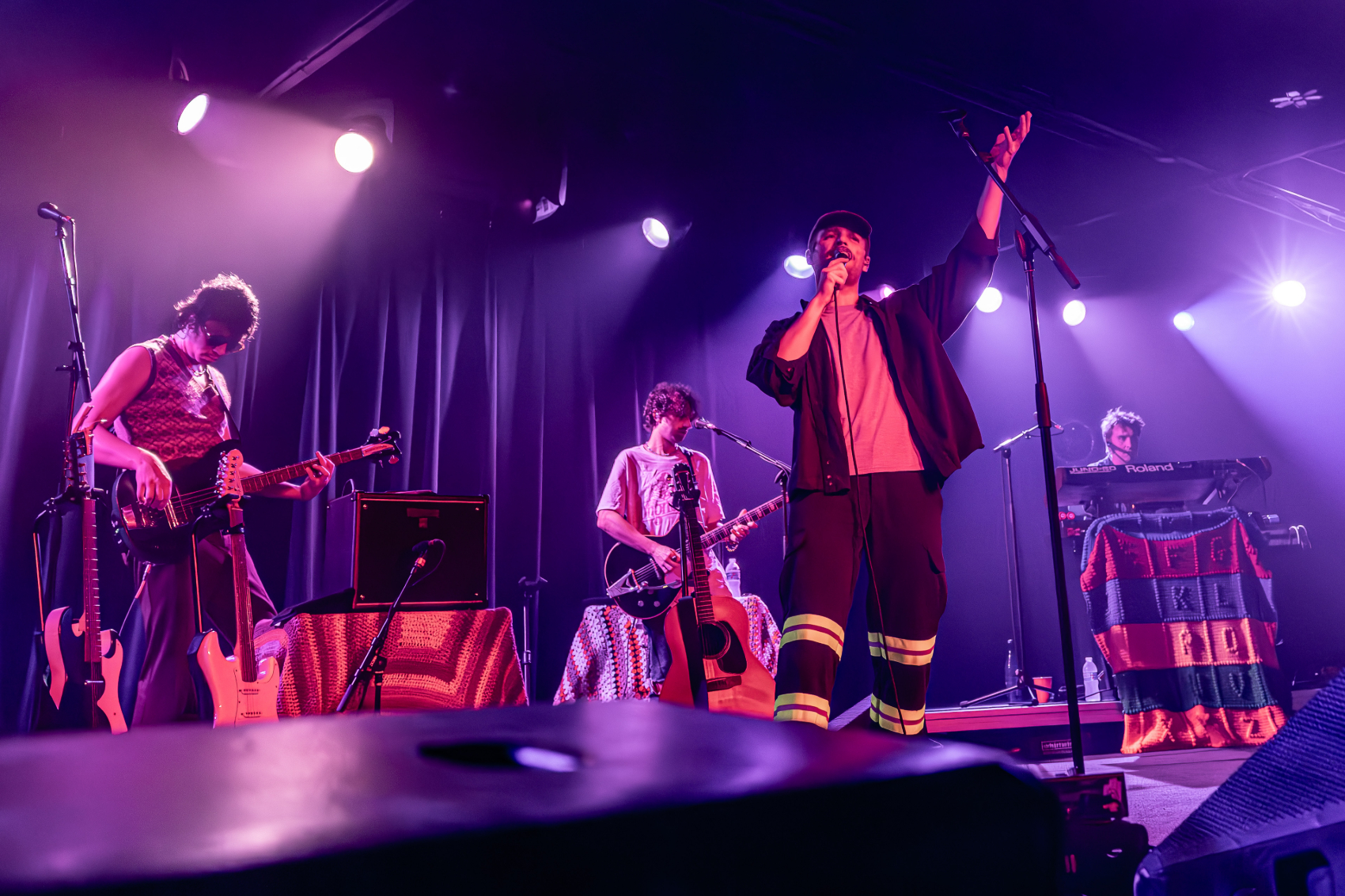 Dallas return of Mac DeMarco marked by his usual stage antics