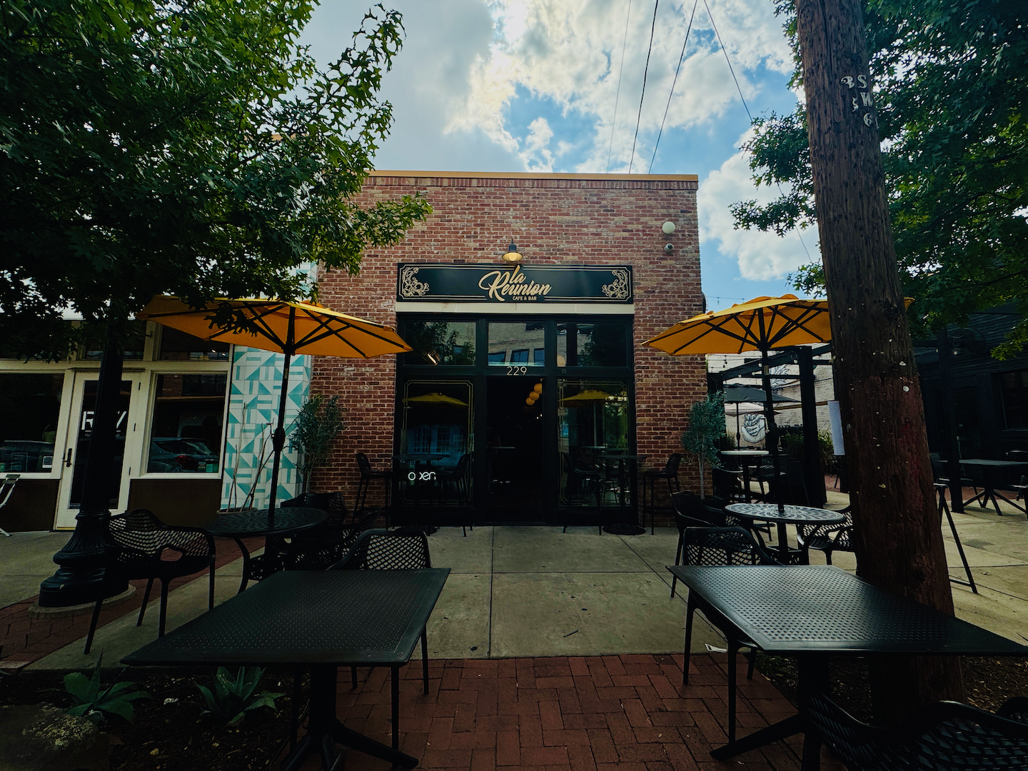 Dallas Bar Guide: The Top 100 Places for Drinks and Nightlife